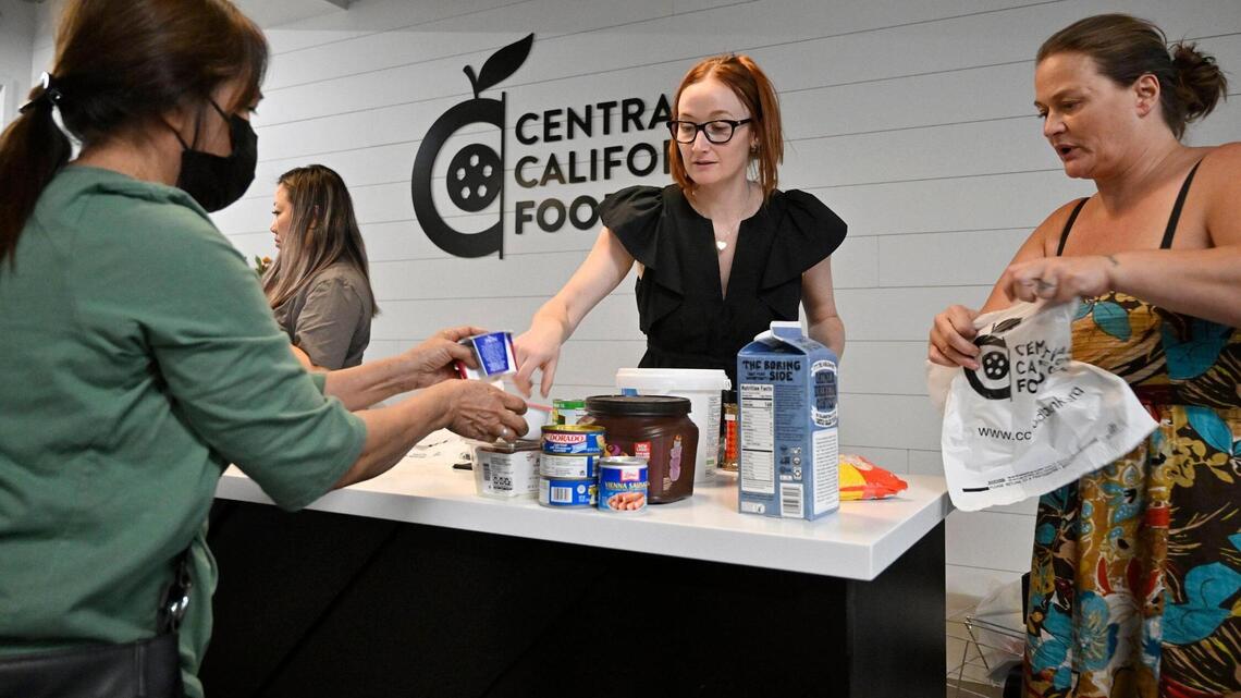 Cen California Food Bank opens free grocery store in Fresno | Fresno Bee