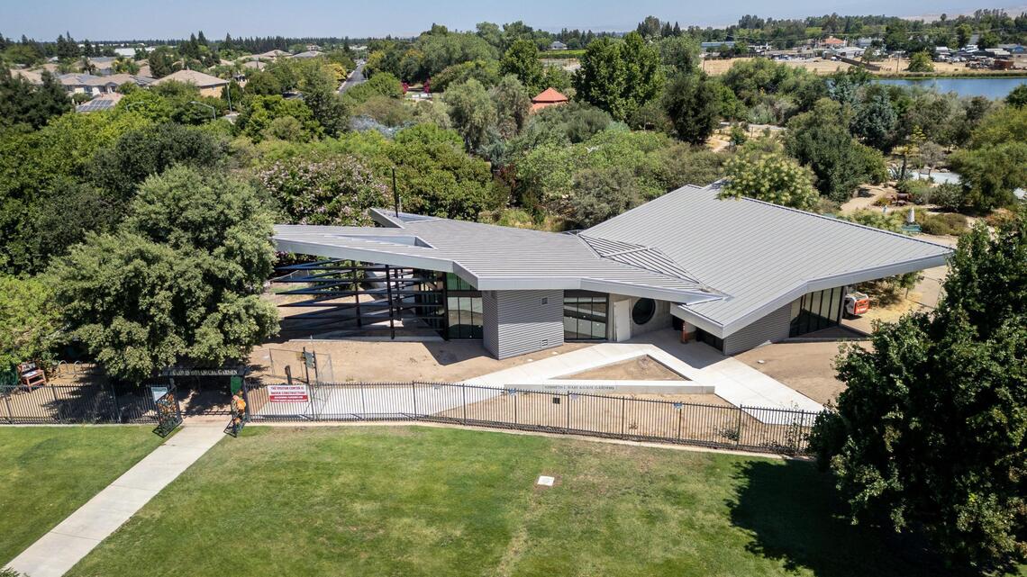 Arthur Dyson designed Clovis Botanical Garden’s new attraction | Fresno Bee