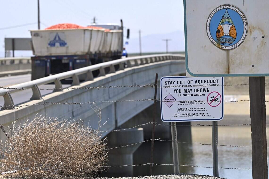 Central Valley subsidence damages CA Aqueduct, water delivery | Fresno Bee
