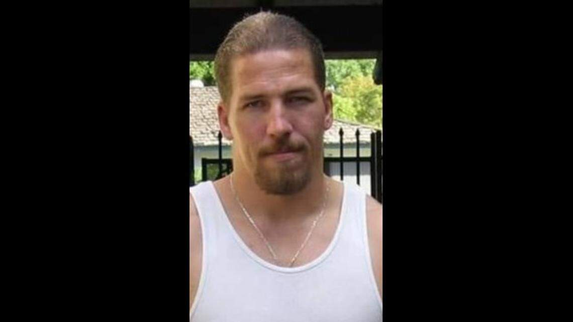Fresno CA man named as victim shot to death, jumped fence | Fresno Bee