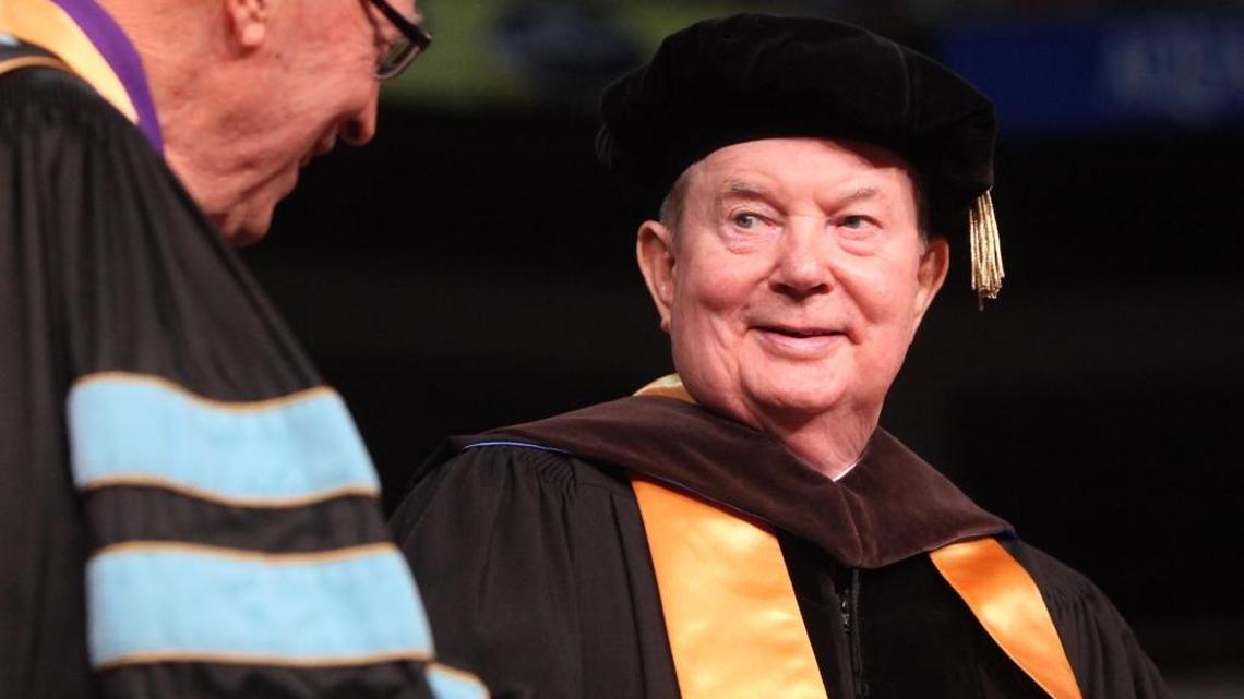 Univision founder Jerry Perenchio, Fresno native, dead at 86 | Fresno Bee